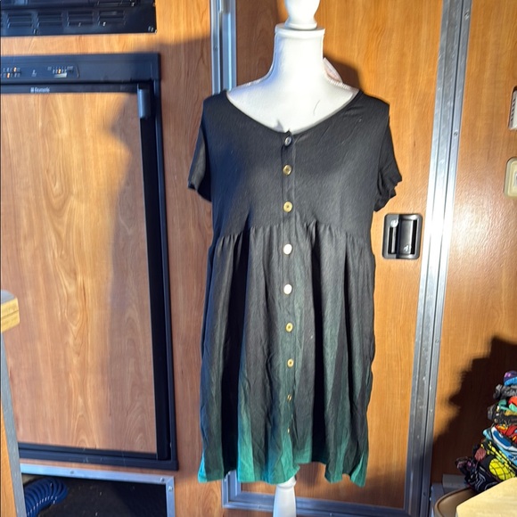 LuLaRoe | Tops | Heidi Black And Green Buttondown Womens Top | Poshmark